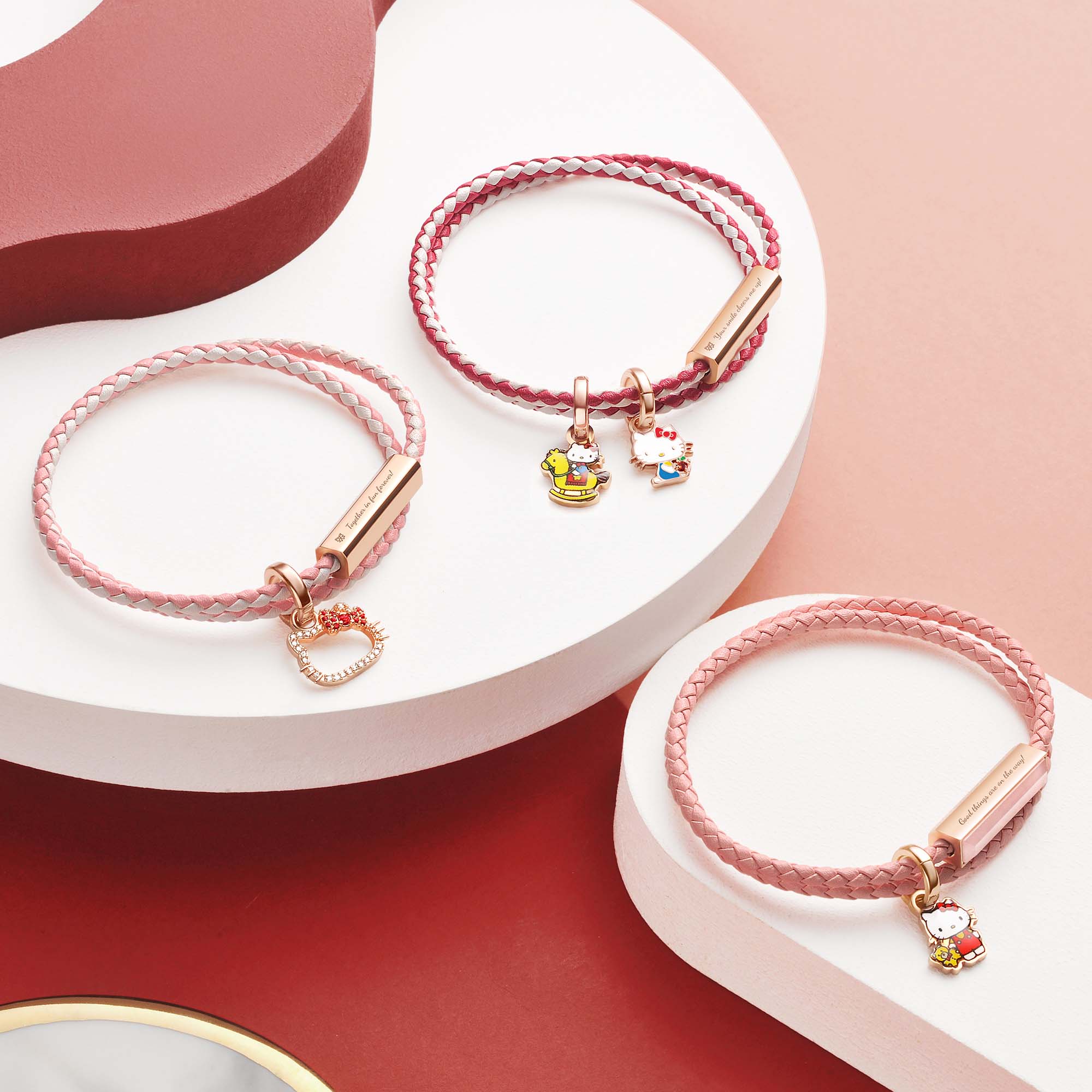 Hello Kitty Customized Italian Leather Wrap Bracelet - Swan White